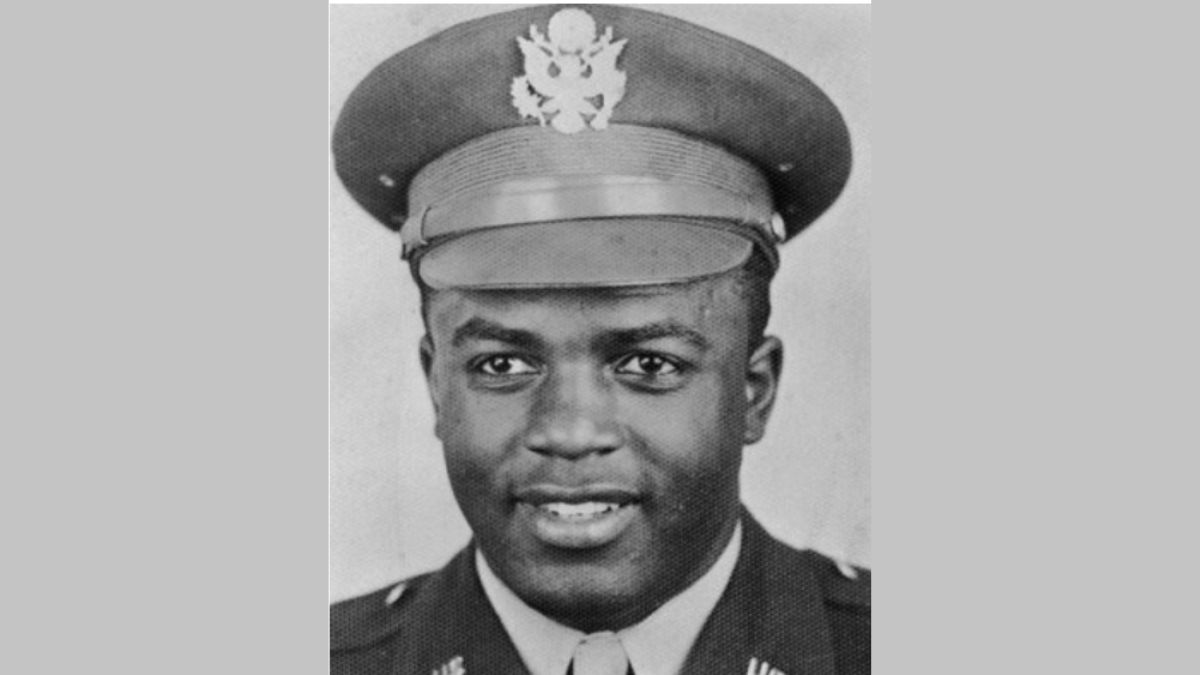 Jackie Robinson Served in the U.S. Army - I Messenger