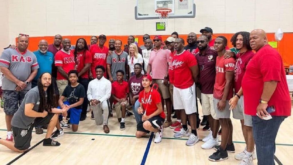 KAPPA ALPHA PSI FRATERNITY services Fort Worth youth - I Messenger