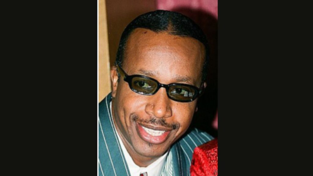 Stanley Kirk Burrell, aka "MC Hammer" Served in the U.S. Navy - I Messenger