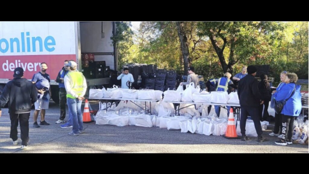 2024 Thanksgiving food giveaway with the Mark Cuban Foundation - I ...