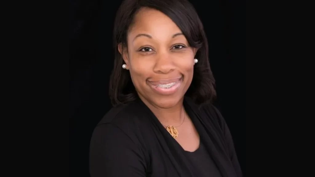 Superb Woman: Shareefah Nadir-Mason - I Messenger