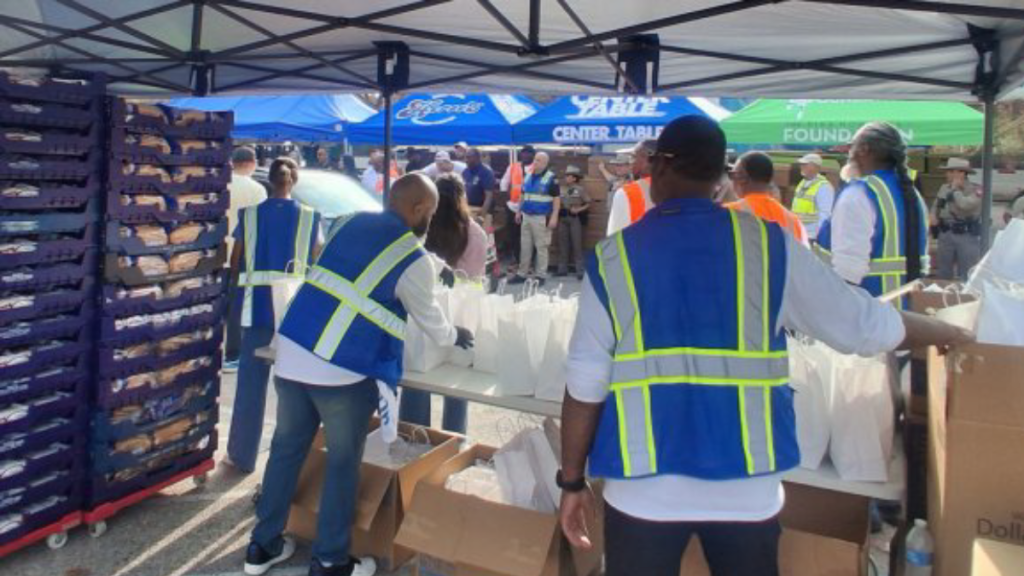 Community Food Giveaway Holiday Season Blessings…Heroes Center - I ...